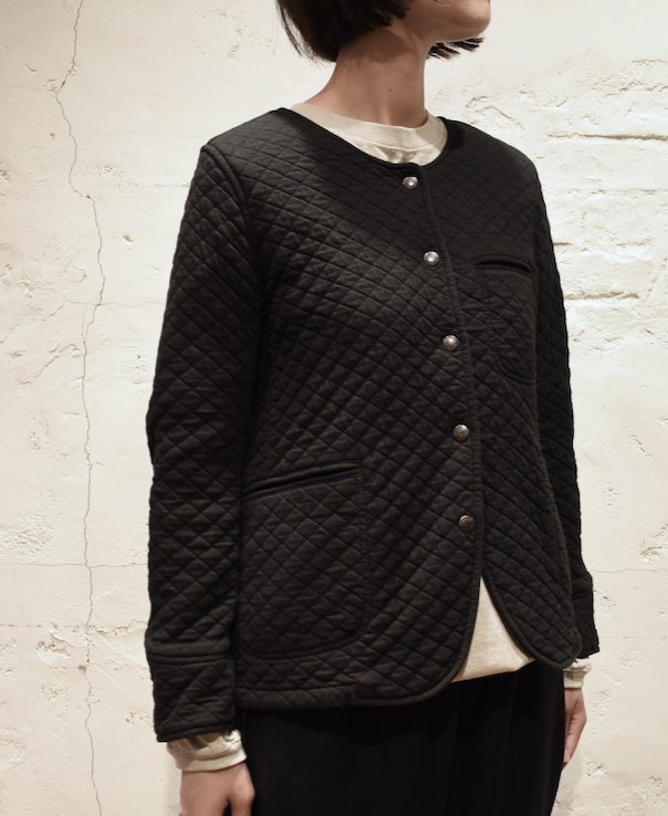 NAM1407 (ジャケット) COTTON QUILT NO COLLAR JACKET│
